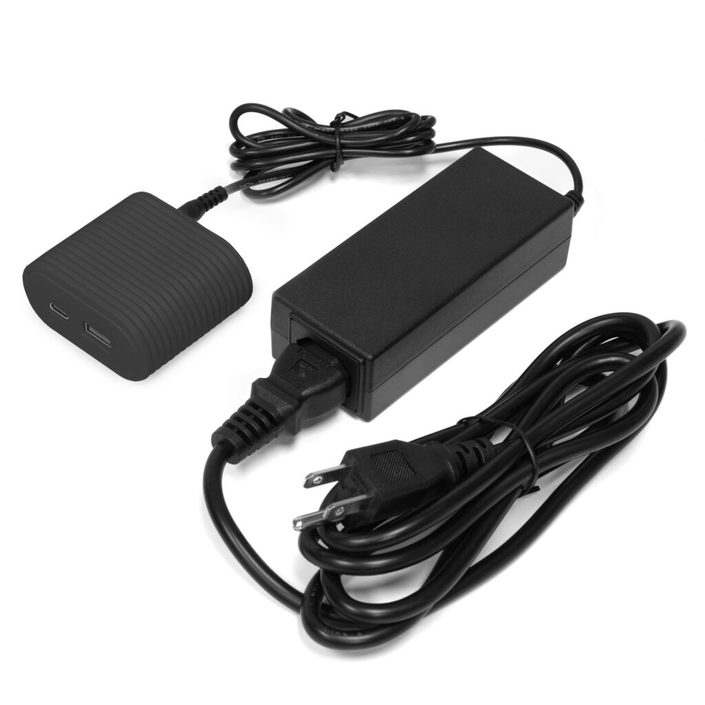 Reya Low Profile USB Hub with AC Power Adapter | HAT Design Works